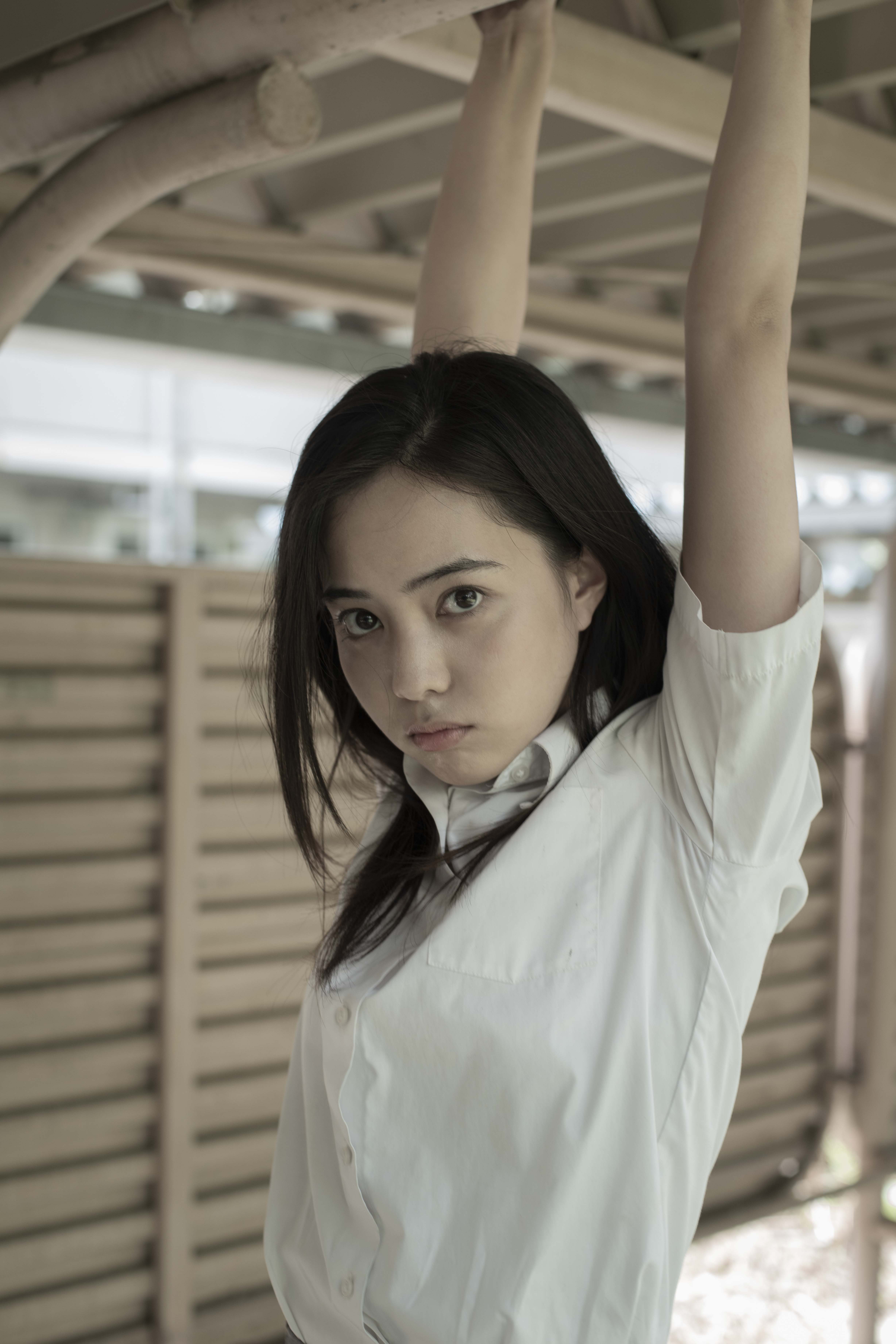 _OMN0877 | Negative Pop