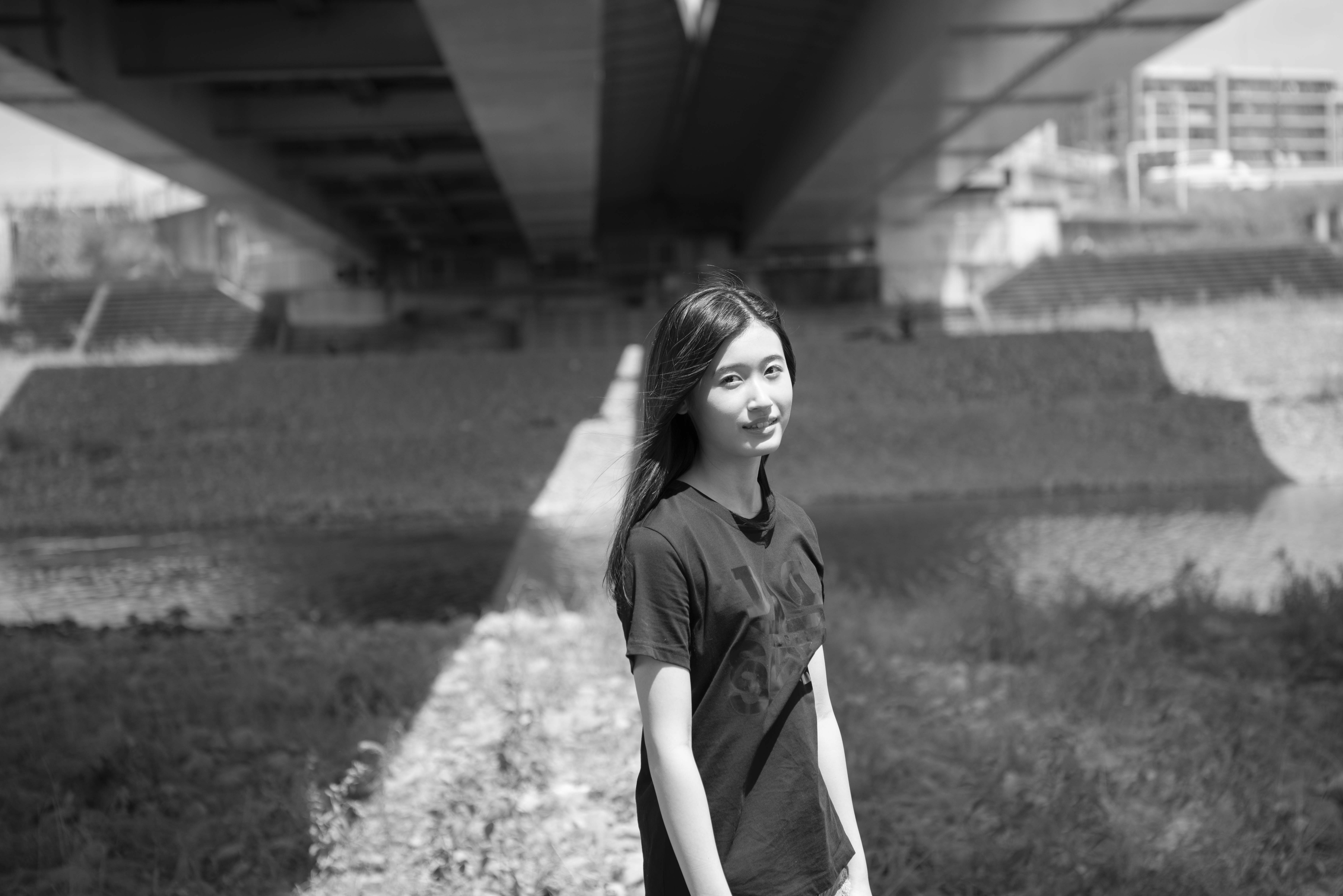 _OMN7689 | Negative Pop