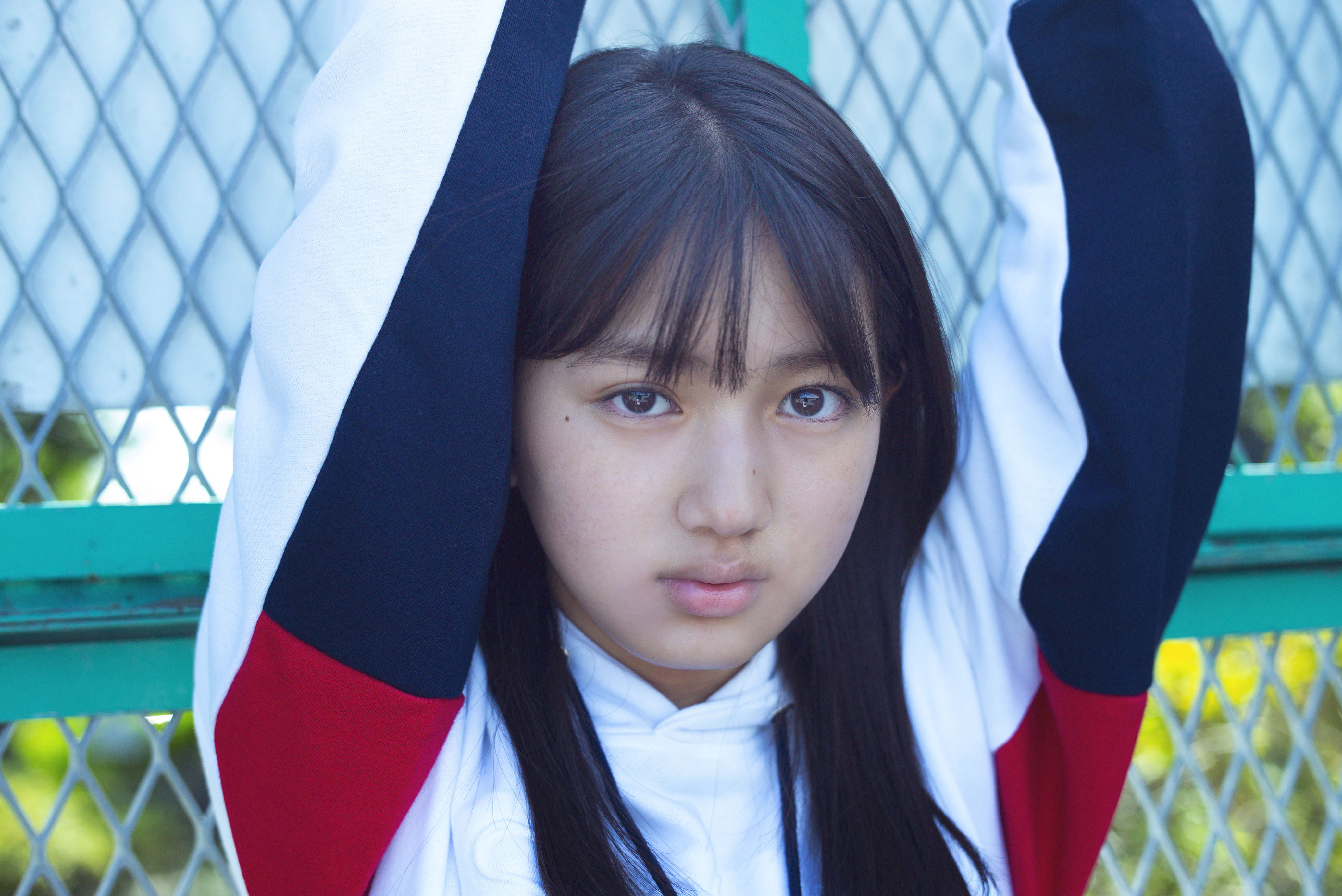 6_sara_8_re | Negative Pop